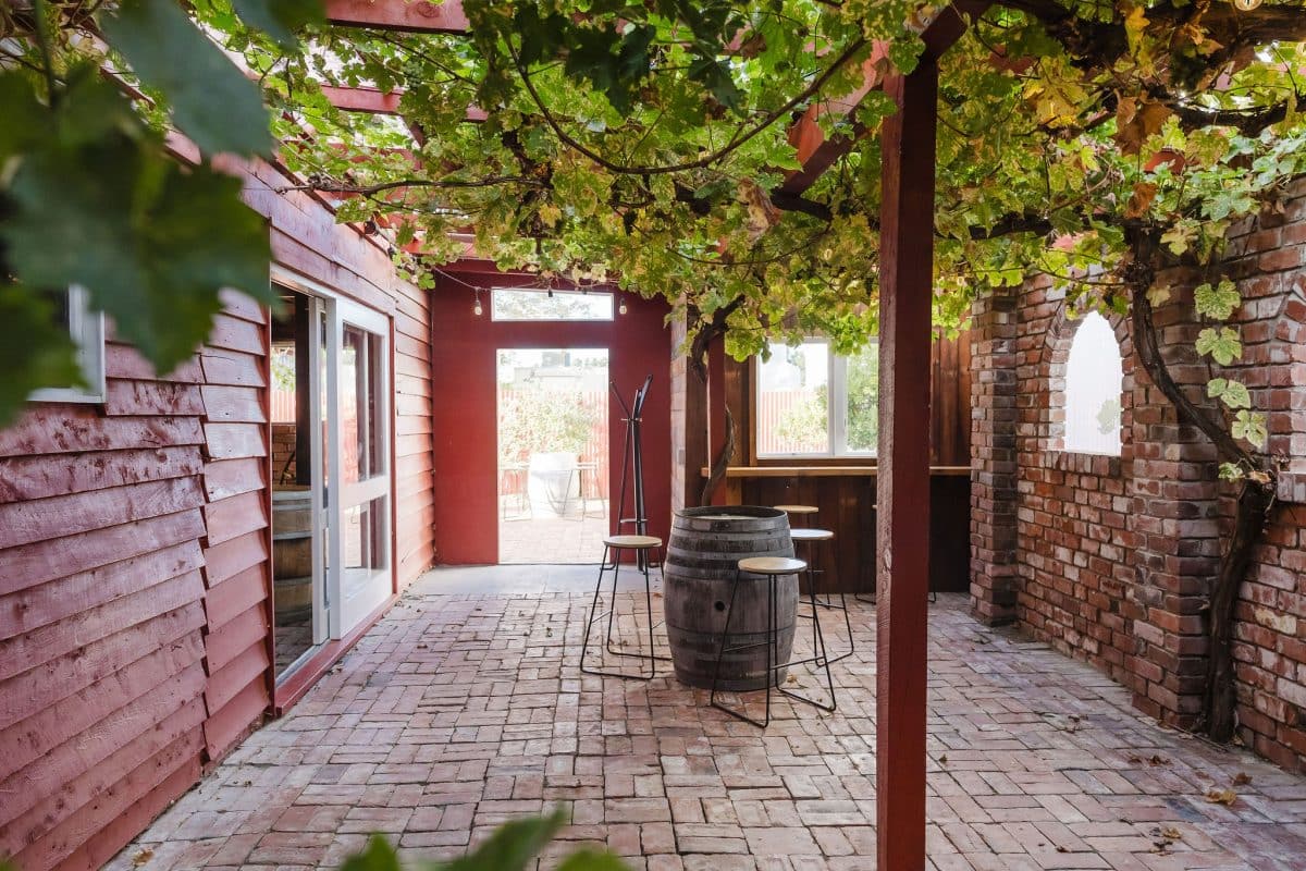 Christchurch Weddings Events Venue - Larcomb Vineyard